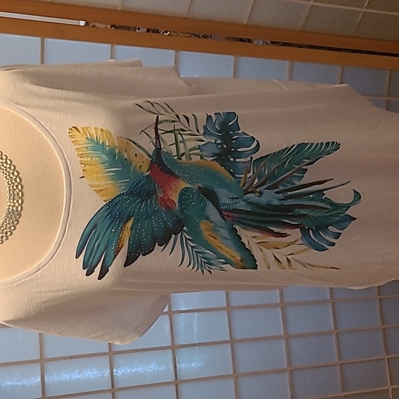 ONE WORLD | Tops | Beautiful Hummingbird Top | Poshmark
